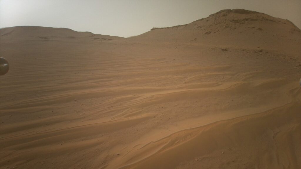 NASA's Ingenuity Mars Helicopter Takes to the Skies for 41st flight ...