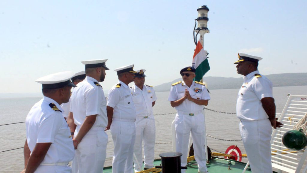 Additional DG Visits Indian Coast Guard Station at Murud-Janjira in ...