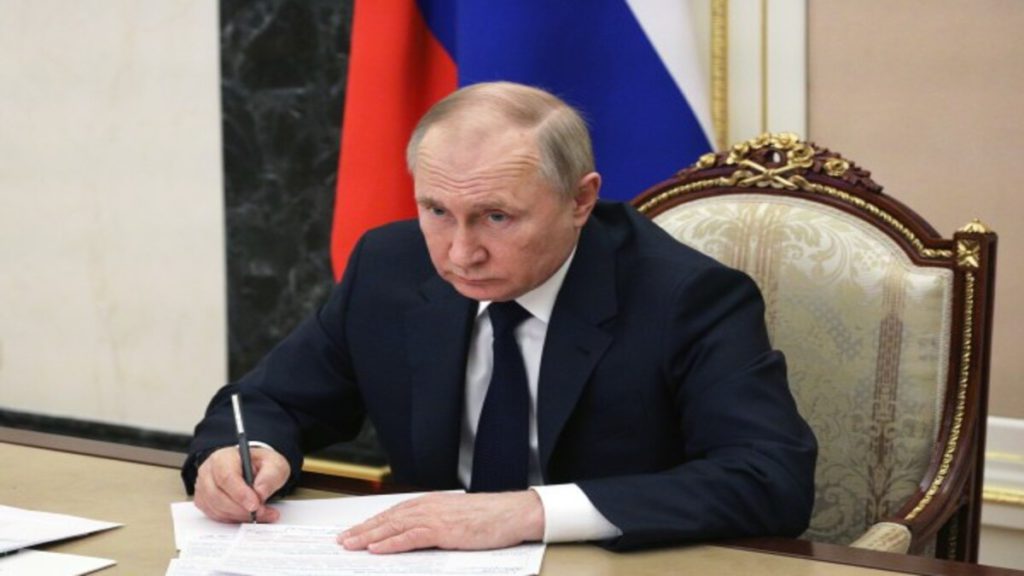 Putin Signs Decree Establishing Temporary Control over Russian Assets ...