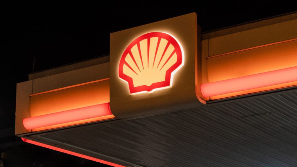 Shell Plans to Explore Deep Sea Oil Using New AI Technology ...