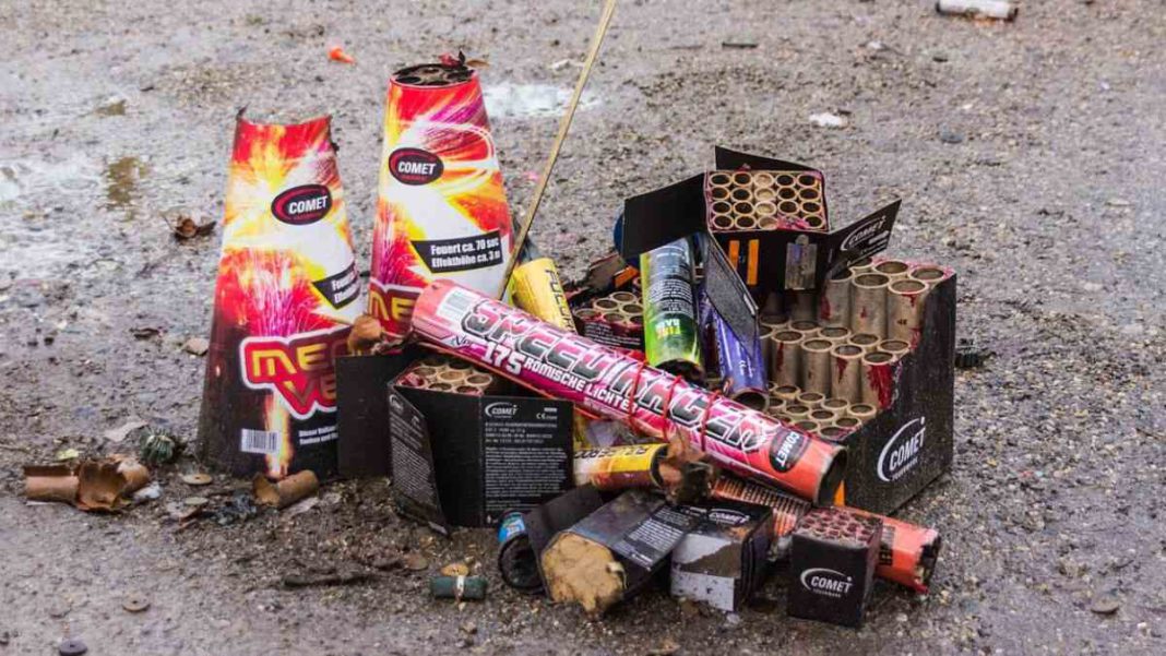 Supreme Court Imposes a Countrywide Ban on Polluting Firecrackers ...